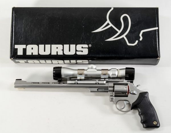 Taurus M17-12 .17 hmr Revolver Auctions | Online Revolver Auctions