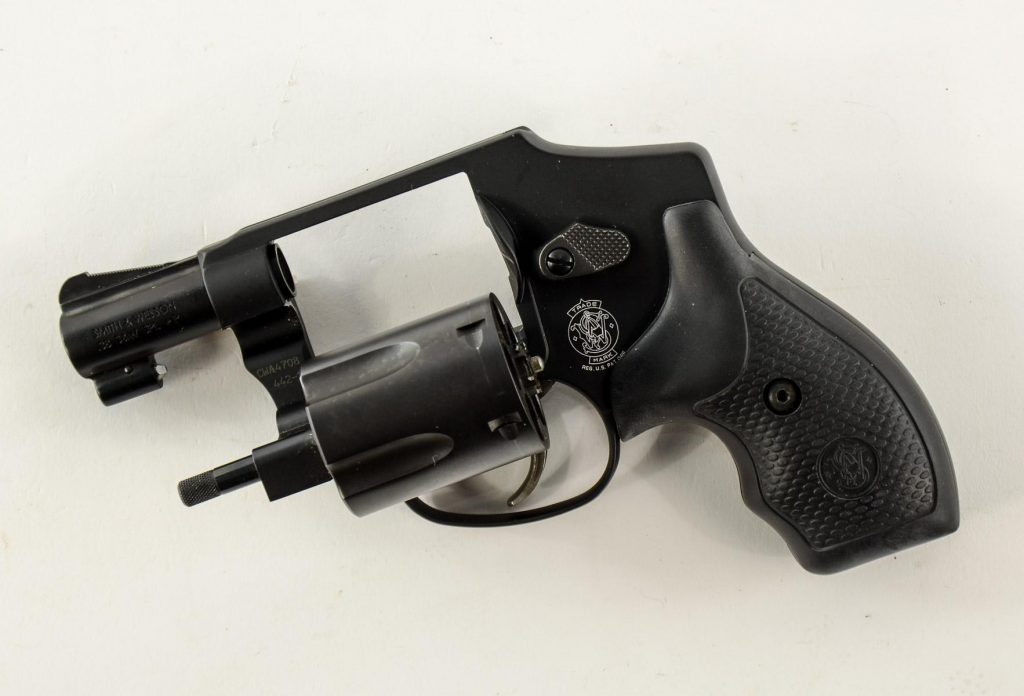 Guide to Legally Selling Guns in Arizona | Firearms Sales AZ