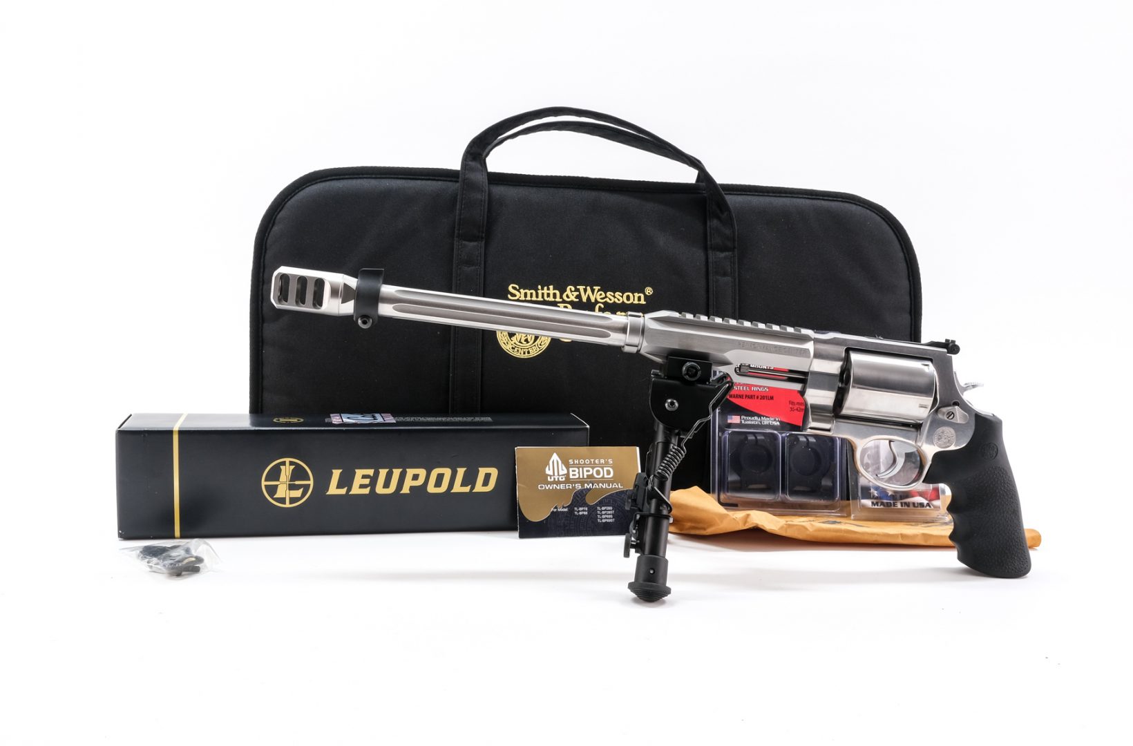 Smith & Wesson PC 460 Hunter Revolver Auctions | Online Revolver Auctions